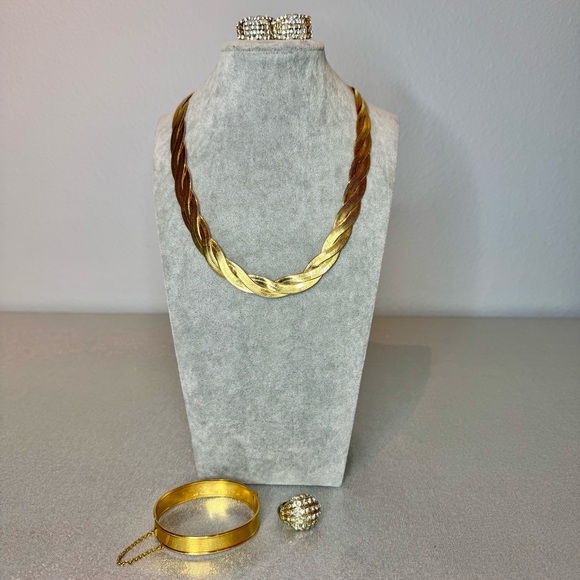 Avon | Jewelry | Vintage Avon Gold Tone Braided Herringbone Necklace ...